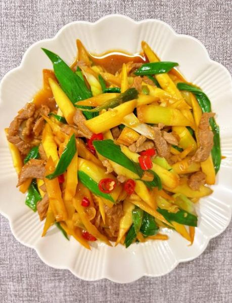 清炒竹笋怎么炒好吃_竹笋要不要焯水-第1张图片-山城妙识 清炒竹笋怎么炒好吃_竹笋要不要焯水-第1张图片-山城妙识