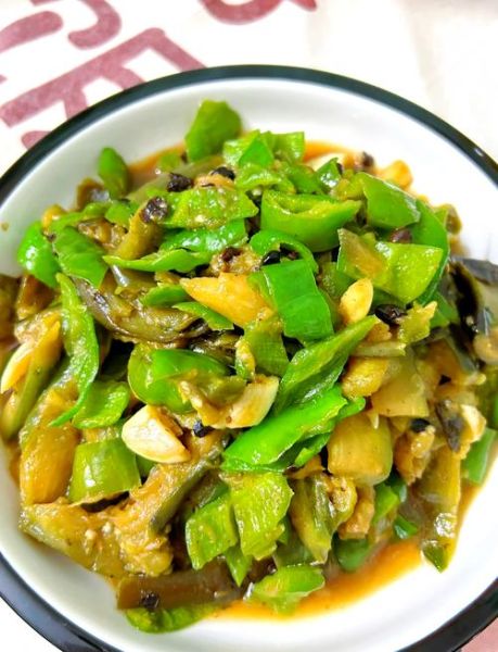 炒茄子怎么做好吃_炒茄子需要焯水吗-第3张图片-山城妙识 炒茄子怎么做好吃_炒茄子需要焯水吗-第3张图片-山城妙识