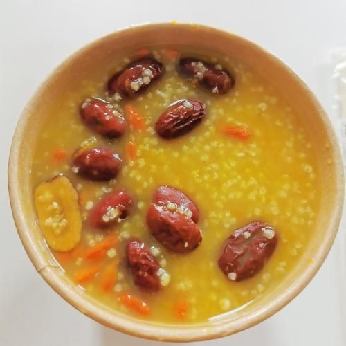 红枣小米粥怎么做_红枣小米粥的功效与禁忌-第3张图片-山城妙识 红枣小米粥怎么做_红枣小米粥的功效与禁忌-第3张图片-山城妙识