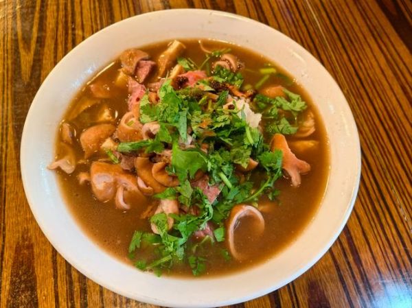 卤煮的做法及配料_如何在家做出地道北京味-第3张图片-山城妙识 卤煮的做法及配料_如何在家做出地道北京味-第3张图片-山城妙识