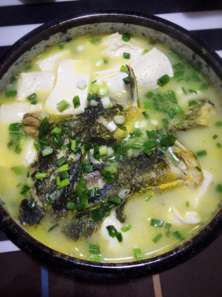 昂公鱼汤怎么炖不腥_昂公鱼汤做法步骤详解-第3张图片-山城妙识 昂公鱼汤怎么炖不腥_昂公鱼汤做法步骤详解-第3张图片-山城妙识