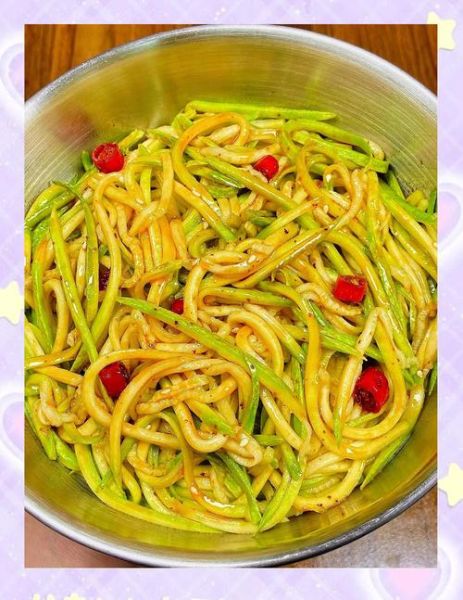 凉拌葫芦丝怎么做_葫芦丝要不要焯水-第3张图片-山城妙识 凉拌葫芦丝怎么做_葫芦丝要不要焯水-第3张图片-山城妙识