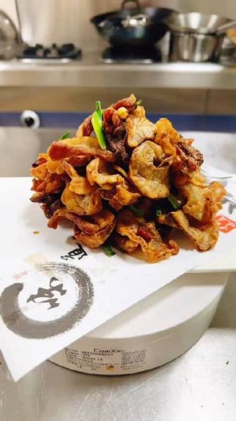 炸三样怎么做_炸三样正宗做法-第1张图片-山城妙识 炸三样怎么做_炸三样正宗做法-第1张图片-山城妙识