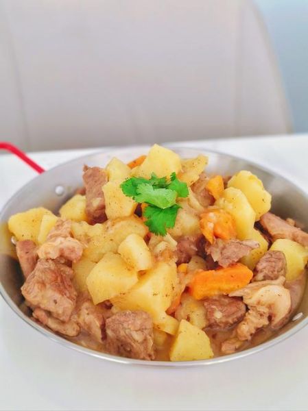 牛肉炖土豆家常做法_怎么做才软烂入味-第1张图片-山城妙识 牛肉炖土豆家常做法_怎么做才软烂入味-第1张图片-山城妙识