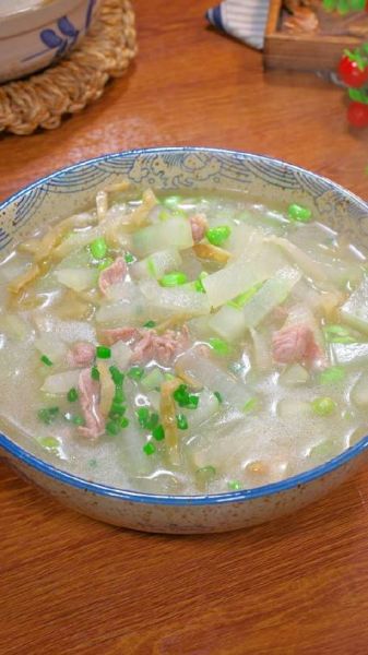 冬瓜肉丝汤怎么做好喝_冬瓜肉丝汤的做法步骤-第3张图片-山城妙识 冬瓜肉丝汤怎么做好喝_冬瓜肉丝汤的做法步骤-第3张图片-山城妙识