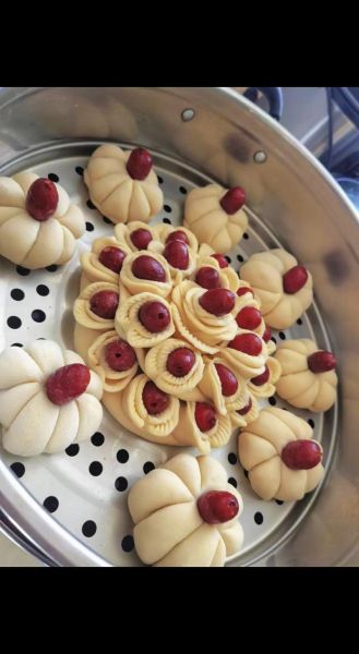 枣糕馒头怎么做_枣糕馒头做法大全-第2张图片-山城妙识 枣糕馒头怎么做_枣糕馒头做法大全-第2张图片-山城妙识