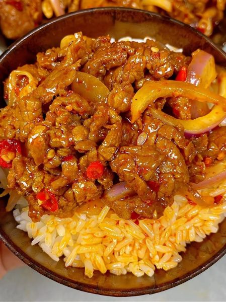 洋葱炒牛肉怎么炒才嫩_家常洋葱炒牛肉做法-第3张图片-山城妙识 洋葱炒牛肉怎么炒才嫩_家常洋葱炒牛肉做法-第3张图片-山城妙识