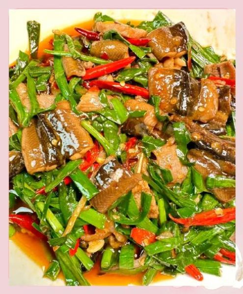 黄鳝怎么做好吃_黄鳝的家常做法-第1张图片-山城妙识