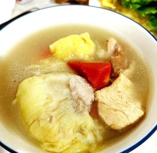 榴莲肉煲鸡汤怎么做_榴莲鸡汤的功效与禁忌-第2张图片-山城妙识 榴莲肉煲鸡汤怎么做_榴莲鸡汤的功效与禁忌-第2张图片-山城妙识