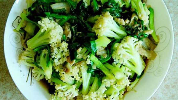 炒韭菜的家常做法_韭菜怎么炒才不出水-第1张图片-山城妙识 炒韭菜的家常做法_韭菜怎么炒才不出水-第1张图片-山城妙识