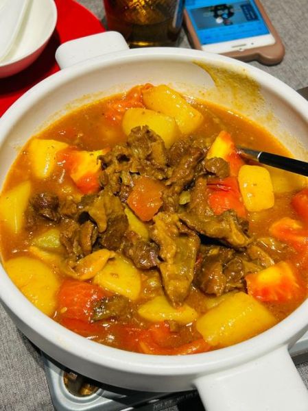 西红柿炖牛肉怎么做_西红柿炖牛肉的家常做法-第1张图片-山城妙识 西红柿炖牛肉怎么做_西红柿炖牛肉的家常做法-第1张图片-山城妙识