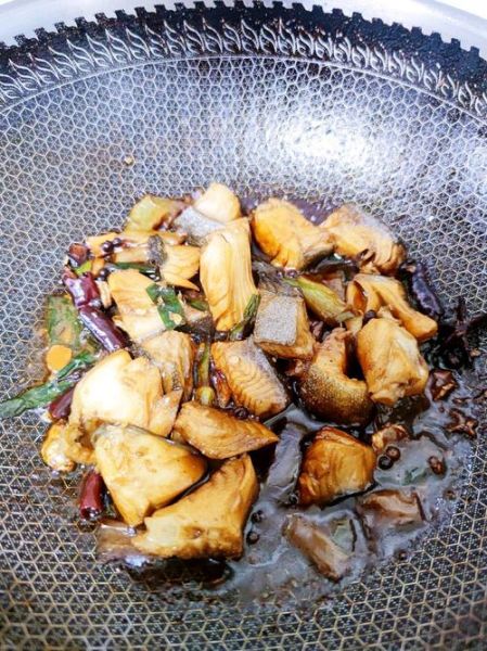 炖鳕鱼的家常做法_鳕鱼怎么炖不腥-第1张图片-山城妙识 炖鳕鱼的家常做法_鳕鱼怎么炖不腥-第1张图片-山城妙识