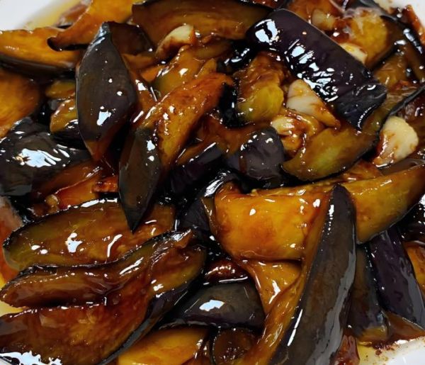 油焖茄子怎么做_油焖茄子用不用焯水-第2张图片-山城妙识 油焖茄子怎么做_油焖茄子用不用焯水-第2张图片-山城妙识