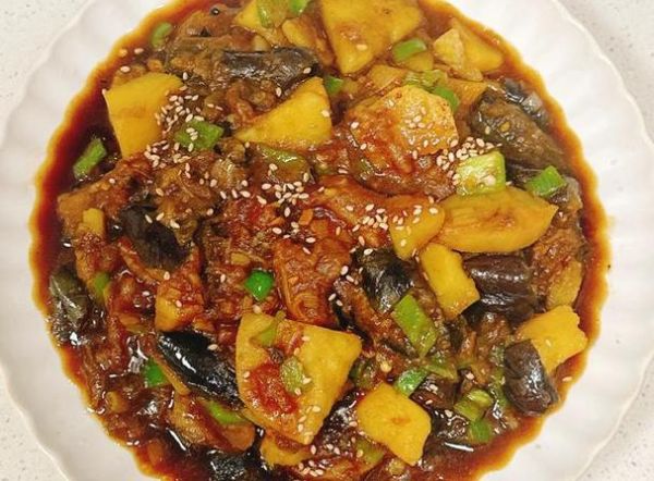 土豆拌茄子怎么做_家常土豆拌茄子做法-第1张图片-山城妙识 土豆拌茄子怎么做_家常土豆拌茄子做法-第1张图片-山城妙识