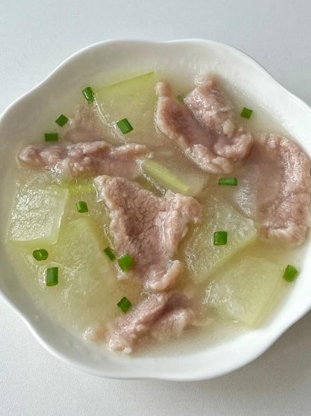 冬瓜炖肉怎么做好吃_冬瓜炖肉的家常做法-第1张图片-山城妙识 冬瓜炖肉怎么做好吃_冬瓜炖肉的家常做法-第1张图片-山城妙识