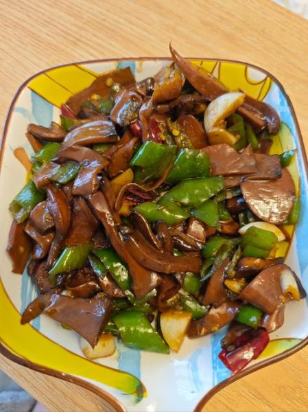 牛肝菌怎么做好吃_牛肝菌做法大全-第3张图片-山城妙识 牛肝菌怎么做好吃_牛肝菌做法大全-第3张图片-山城妙识