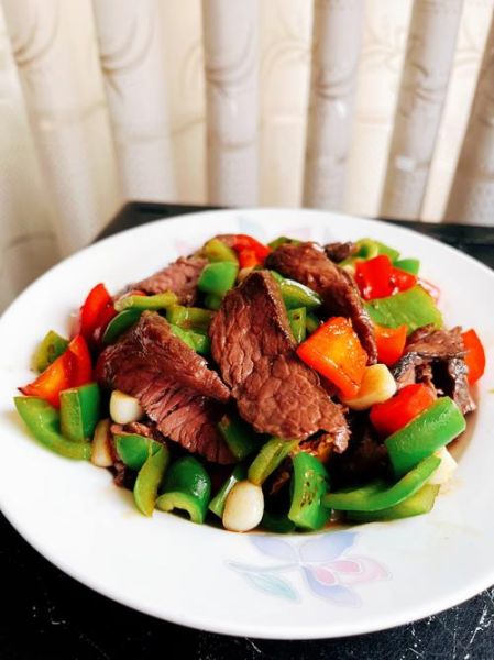 炒牛肉怎么炒才嫩_家常炒牛肉用什么部位-第1张图片-山城妙识 炒牛肉怎么炒才嫩_家常炒牛肉用什么部位-第1张图片-山城妙识