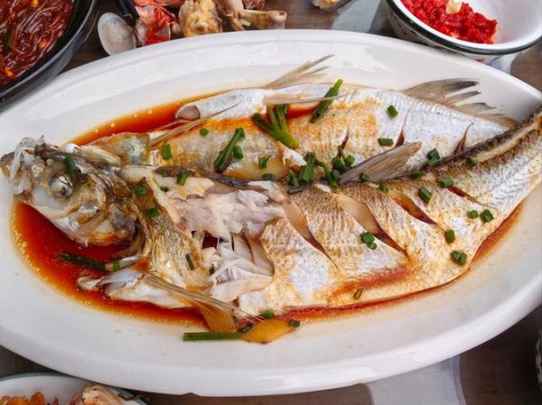 清蒸白鱼怎么蒸不腥_清蒸白鱼正宗做法-第1张图片-山城妙识 清蒸白鱼怎么蒸不腥_清蒸白鱼正宗做法-第1张图片-山城妙识