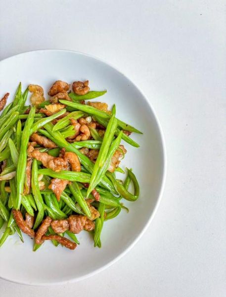 炒豆角丝的家常做法_豆角丝怎么炒才脆嫩-第1张图片-山城妙识 炒豆角丝的家常做法_豆角丝怎么炒才脆嫩-第1张图片-山城妙识