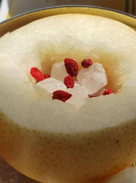 梨子炖冰糖止咳的做法_多久见效-第3张图片-山城妙识 梨子炖冰糖止咳的做法_多久见效-第3张图片-山城妙识