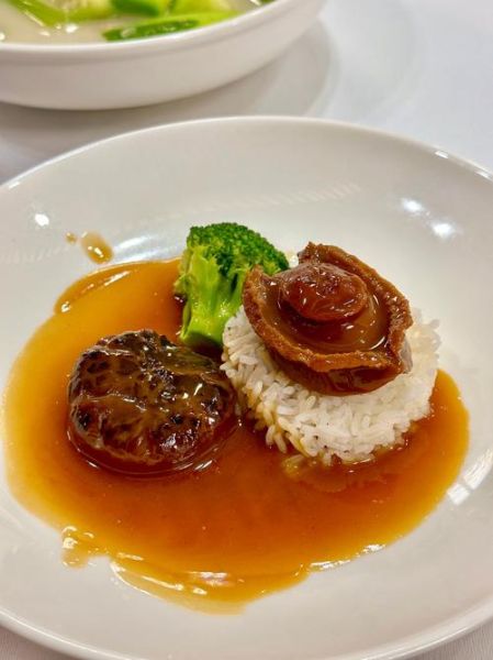 鲍汁捞饭的家常做法_鲍汁怎么调才够鲜-第1张图片-山城妙识