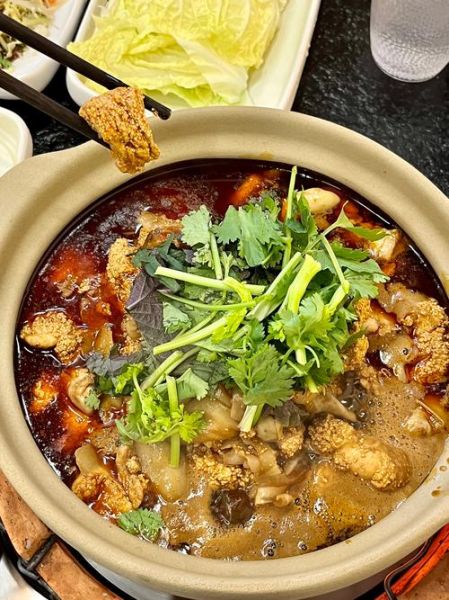 杂鱼煲怎么做_杂鱼煲的家常做法-第2张图片-山城妙识 杂鱼煲怎么做_杂鱼煲的家常做法-第2张图片-山城妙识