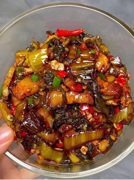 酸菜炒肉怎么做_酸菜炒肉用什么肉最好吃-第2张图片-山城妙识 酸菜炒肉怎么做_酸菜炒肉用什么肉最好吃-第2张图片-山城妙识