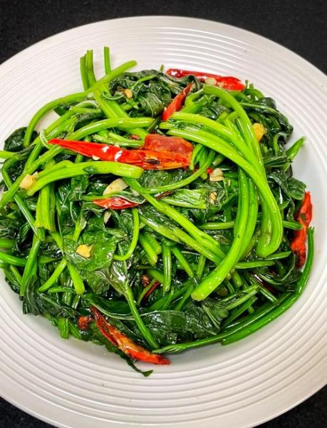 红薯叶怎么炒好吃_红薯叶的做法大全-第1张图片-山城妙识 红薯叶怎么炒好吃_红薯叶的做法大全-第1张图片-山城妙识