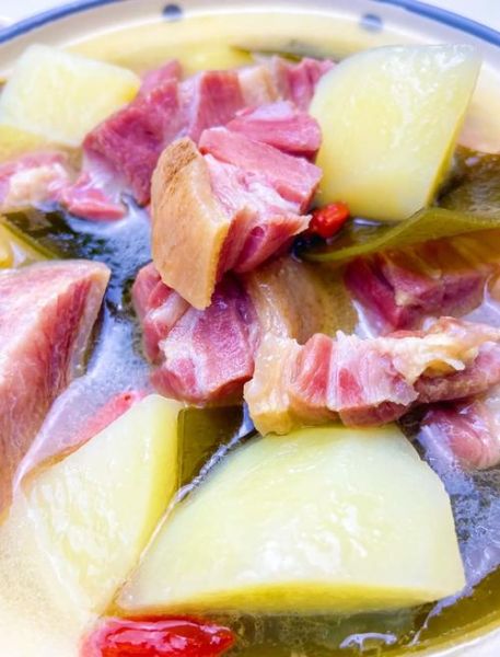 腊猪蹄怎么做好吃_腊猪蹄的家常做法-第2张图片-山城妙识 腊猪蹄怎么做好吃_腊猪蹄的家常做法-第2张图片-山城妙识