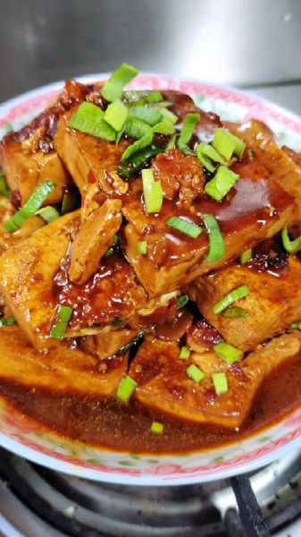 红烧豆腐怎么做好吃_家常红烧豆腐的做法步骤-第3张图片-山城妙识 红烧豆腐怎么做好吃_家常红烧豆腐的做法步骤-第3张图片-山城妙识
