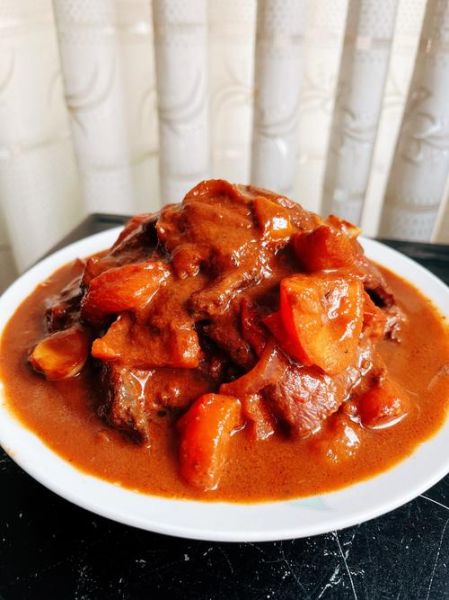 番茄炒牛肉怎么做_番茄炒牛肉的正宗做法-第1张图片-山城妙识 番茄炒牛肉怎么做_番茄炒牛肉的正宗做法-第1张图片-山城妙识