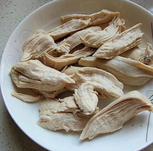 水煮鸡胸肉怎么做_水煮鸡胸肉减肥餐做法-第1张图片-山城妙识 水煮鸡胸肉怎么做_水煮鸡胸肉减肥餐做法-第1张图片-山城妙识