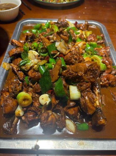 山东炒鸡正宗做法_家常炒鸡怎么做才够味-第1张图片-山城妙识