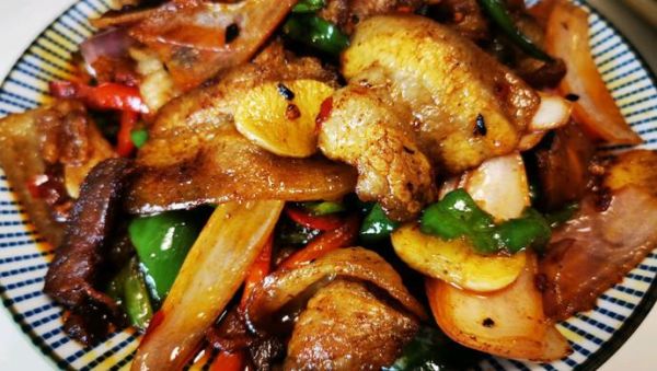 回锅肉怎么做_正宗川味回锅肉做法-第1张图片-山城妙识 回锅肉怎么做_正宗川味回锅肉做法-第1张图片-山城妙识