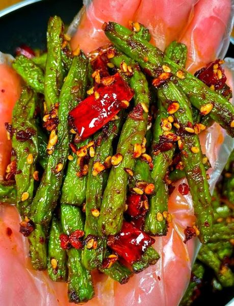 干煸豆角怎么做_干煸豆角要不要焯水-第1张图片-山城妙识 干煸豆角怎么做_干煸豆角要不要焯水-第1张图片-山城妙识