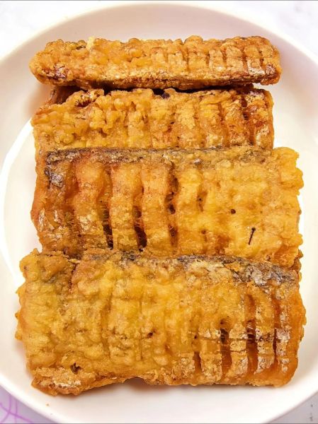 炸带鱼怎么做好吃_炸带鱼用面粉还是淀粉-第2张图片-山城妙识 炸带鱼怎么做好吃_炸带鱼用面粉还是淀粉-第2张图片-山城妙识