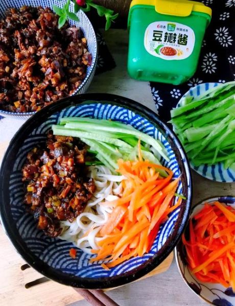 炸酱面炸酱怎么做_炸酱面炸酱的正宗做法-第1张图片-山城妙识 炸酱面炸酱怎么做_炸酱面炸酱的正宗做法-第1张图片-山城妙识