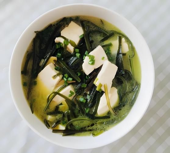 纯素海带汤的做法大全_海带汤怎么做好喝又健康-第3张图片-山城妙识 纯素海带汤的做法大全_海带汤怎么做好喝又健康-第3张图片-山城妙识