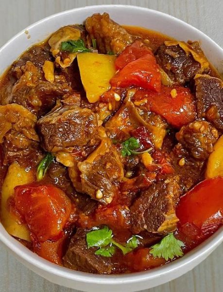 番茄牛腩怎么炖才软烂_番茄牛腩的家常做法-第1张图片-山城妙识