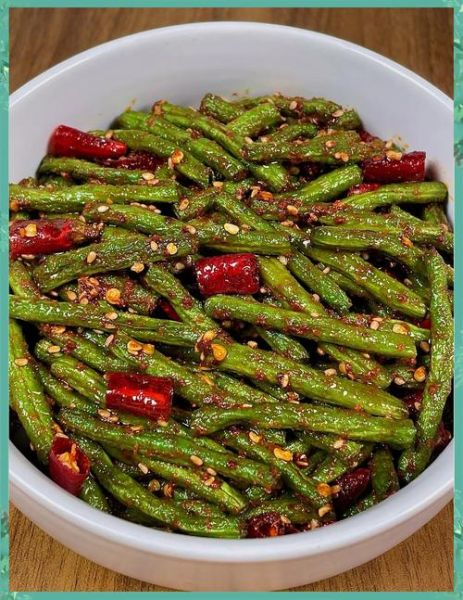干瘪豆角怎么炒才好吃_干煸豆角要不要焯水-第1张图片-山城妙识 干瘪豆角怎么炒才好吃_干煸豆角要不要焯水-第1张图片-山城妙识