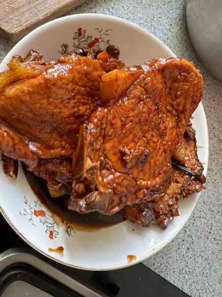 红烧大排怎么做好吃_红烧大排的家常做法-第1张图片-山城妙识 红烧大排怎么做好吃_红烧大排的家常做法-第1张图片-山城妙识