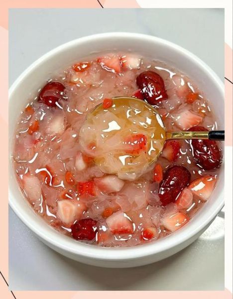 红枣银耳汤的做法_红枣银耳汤怎么煮出胶质-第3张图片-山城妙识 红枣银耳汤的做法_红枣银耳汤怎么煮出胶质-第3张图片-山城妙识