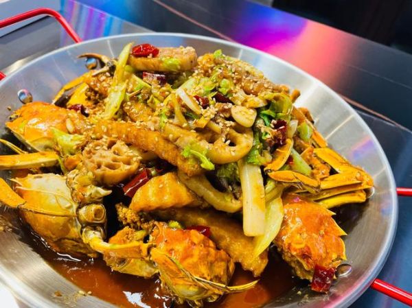 干锅香辣蟹怎么做_香辣蟹家常做法-第2张图片-山城妙识