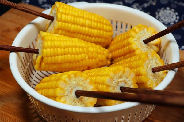 玉米怎么煮才好吃_玉米的家常做法大全-第2张图片-山城妙识 玉米怎么煮才好吃_玉米的家常做法大全-第2张图片-山城妙识