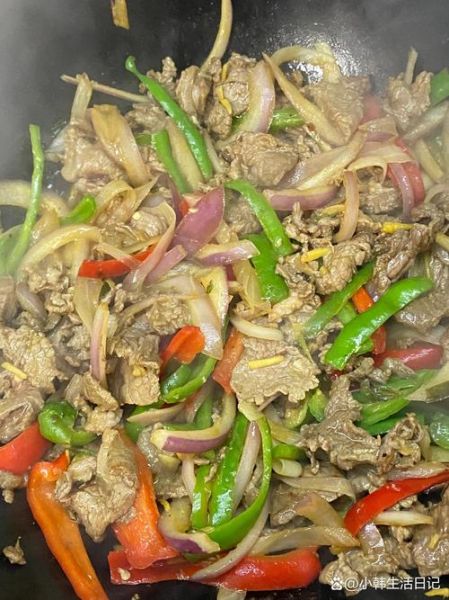牛肉炒洋葱怎么做才嫩_牛肉炒洋葱需要焯水吗-第3张图片-山城妙识