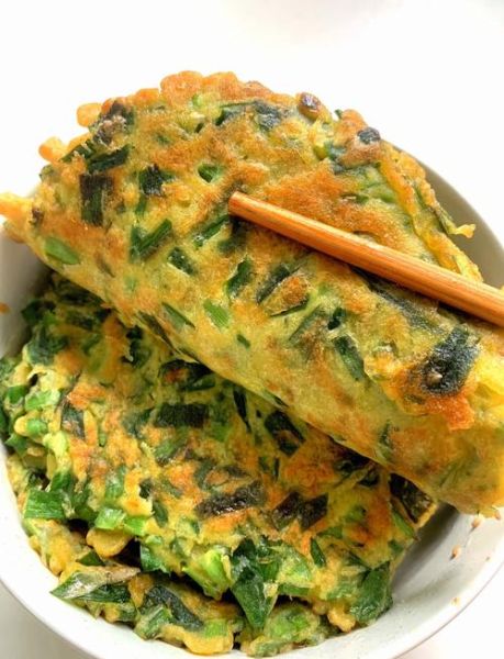 韭菜鸡蛋饼怎么做_韭菜鸡蛋饼的家常做法-第1张图片-山城妙识 韭菜鸡蛋饼怎么做_韭菜鸡蛋饼的家常做法-第1张图片-山城妙识