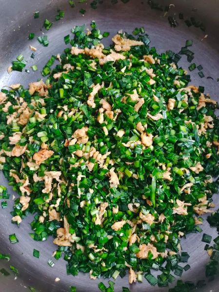 韭菜怎么炒好吃_韭菜饺子馅怎么调-第2张图片-山城妙识