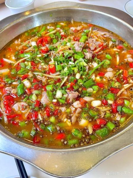 自贡鲜锅兔怎么做才正宗_自贡鲜锅兔正宗做法-第3张图片-山城妙识 自贡鲜锅兔怎么做才正宗_自贡鲜锅兔正宗做法-第3张图片-山城妙识