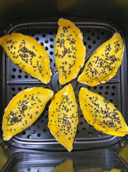 家庭蛋挞最简单做法_新手零失败技巧-第3张图片-山城妙识 家庭蛋挞最简单做法_新手零失败技巧-第3张图片-山城妙识