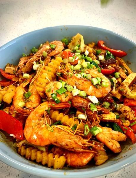 干锅虾怎么做_干锅虾需要焯水吗-第1张图片-山城妙识 干锅虾怎么做_干锅虾需要焯水吗-第1张图片-山城妙识